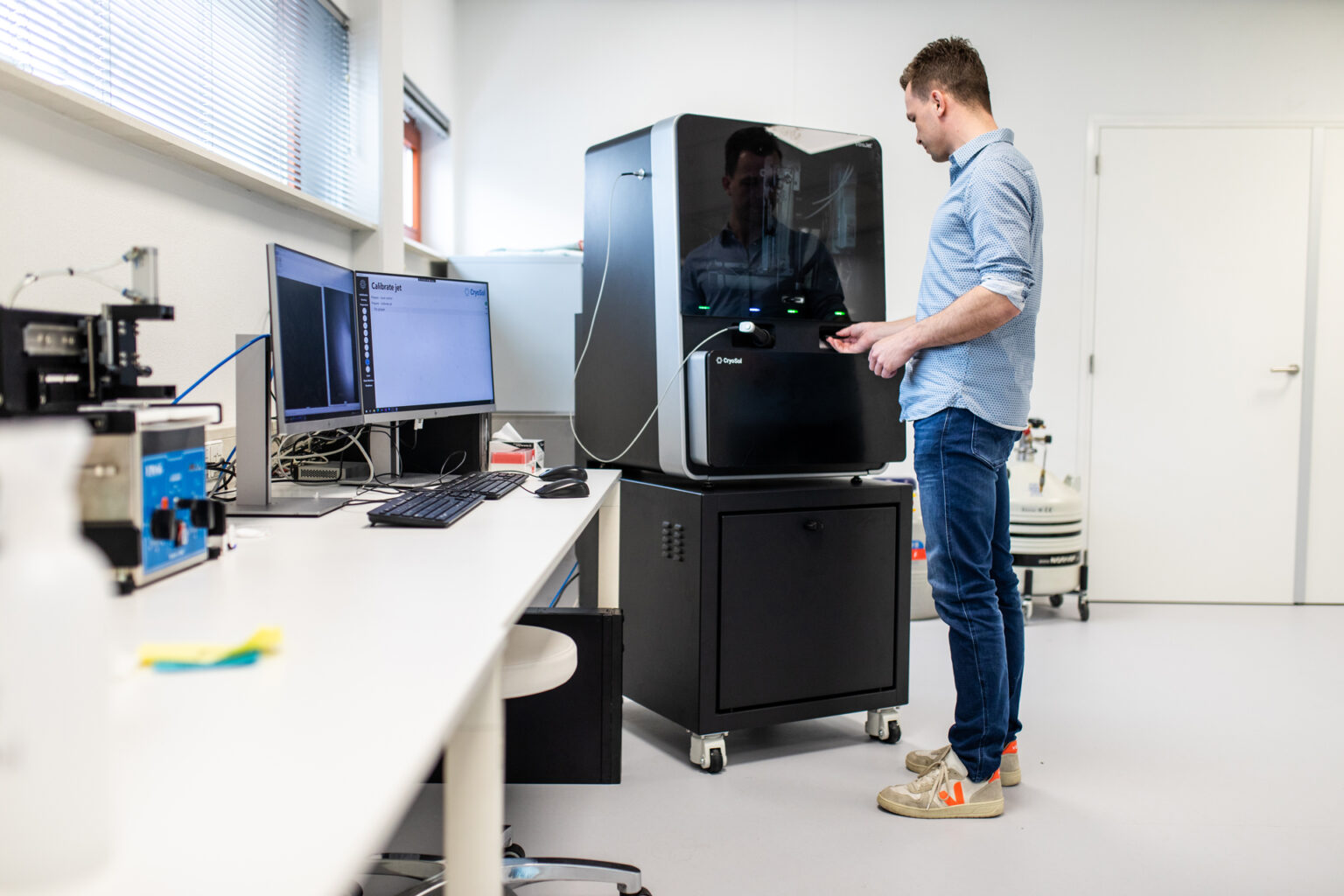 VitroJet Solutions - CryoSol-World